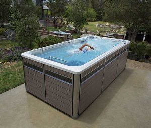 R500 Endless Pool Fitness System - Recreational Warehouse by Watson's